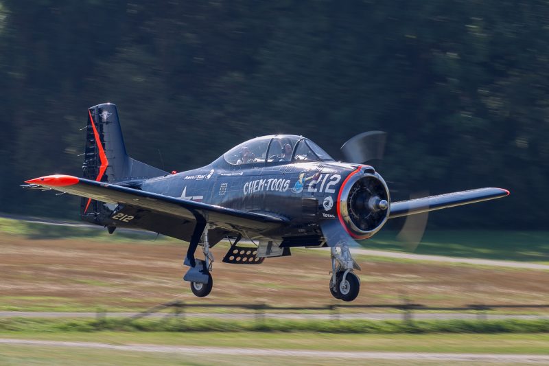 Un nouveau T-28 Trojan en France ! – L’Echarpe Blanche