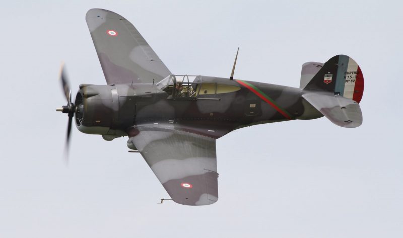 Curtiss H-75 n°82 G-CCVH ( Photo © Benjamin Gilbert ) – L’Echarpe Blanche